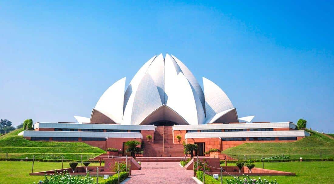 Best Places to Visit in Delhi for Tourists