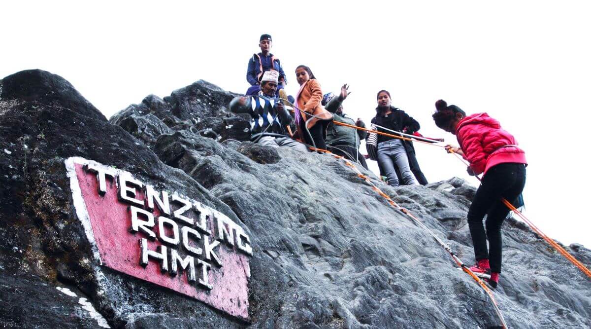 Must-Visit Places in Darjeeling – Tourist Attractions & Travel Guide