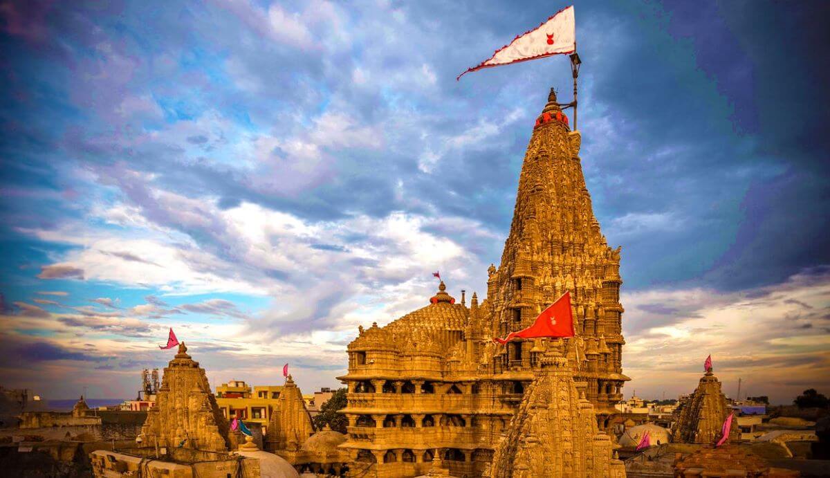 15+ Must Visit Temples in Gujarat | Famous Hindu & Jain Temples