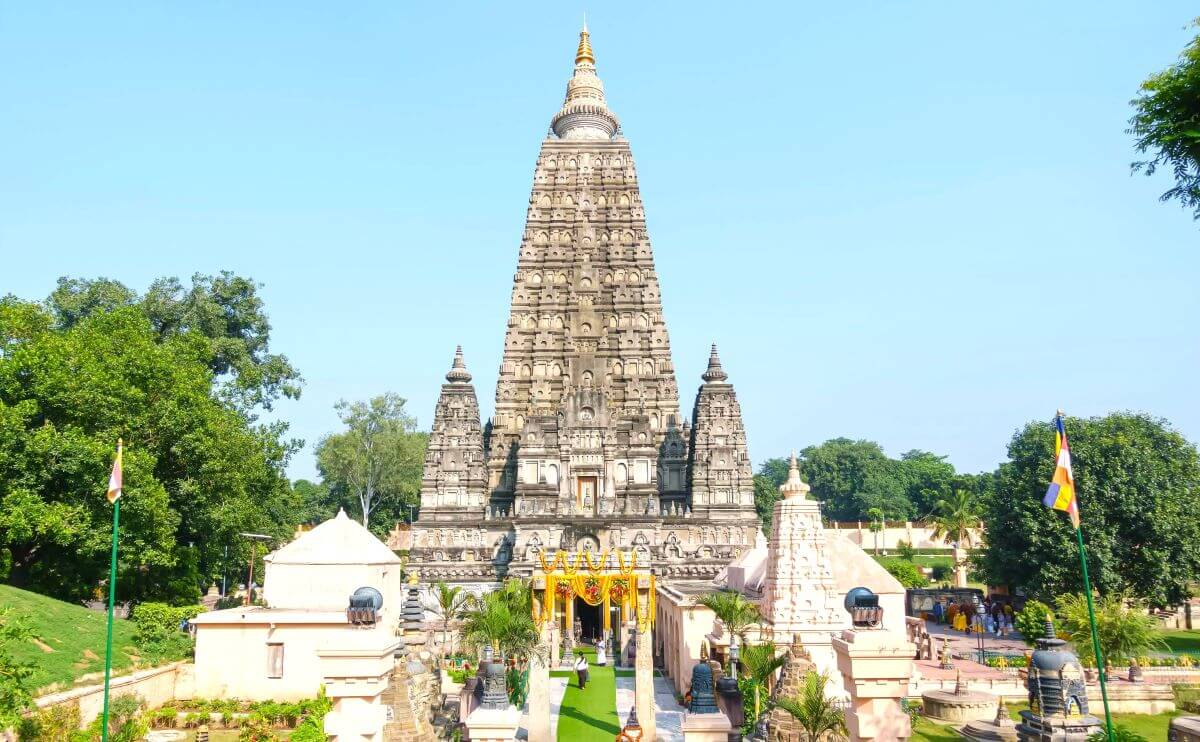 Top Places to Visit in Bihar | Historical & Cultural Tourist Attractions