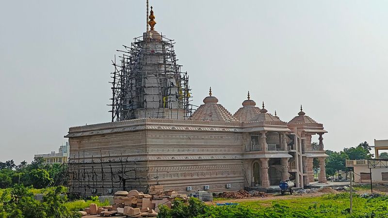 Teerthoday Golakot Digambar Jain Teerth Yatra | 2 Nights 3 Days Jain ...